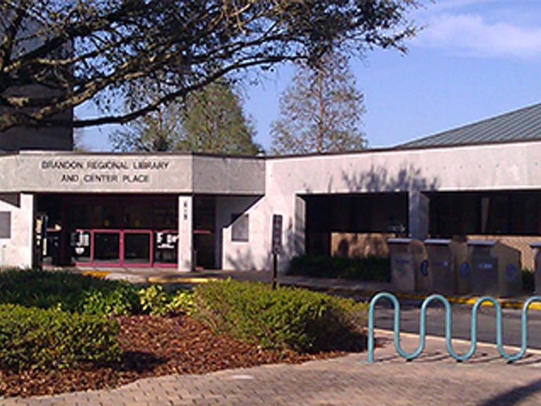 centerplacebrandon.com – Center Place Brandon Fine Arts & Civic ...